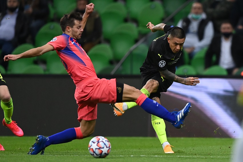 Cristian Ramírez da una asistencia en contundente victoria del Krasnodar